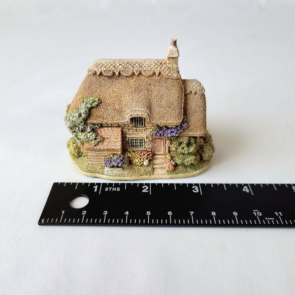 Lilliput Lane | Holiday | Lilliput Lane Here We Go Round L2526 Vintage ...
